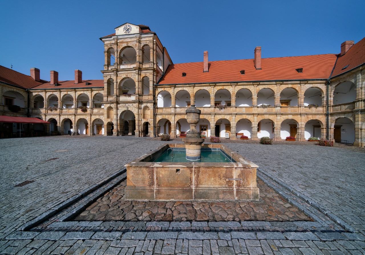 A two-day trip to the past | Inspirative programs
